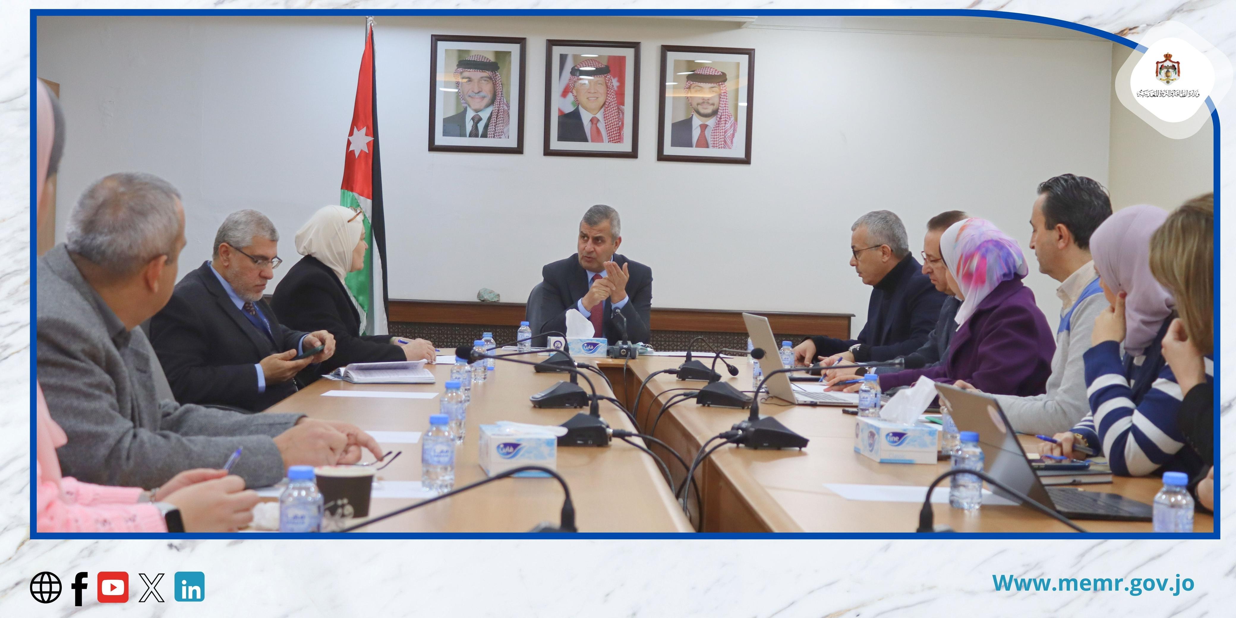 "Al-Kharabsheh" follows up the economic modernization vision and the ...