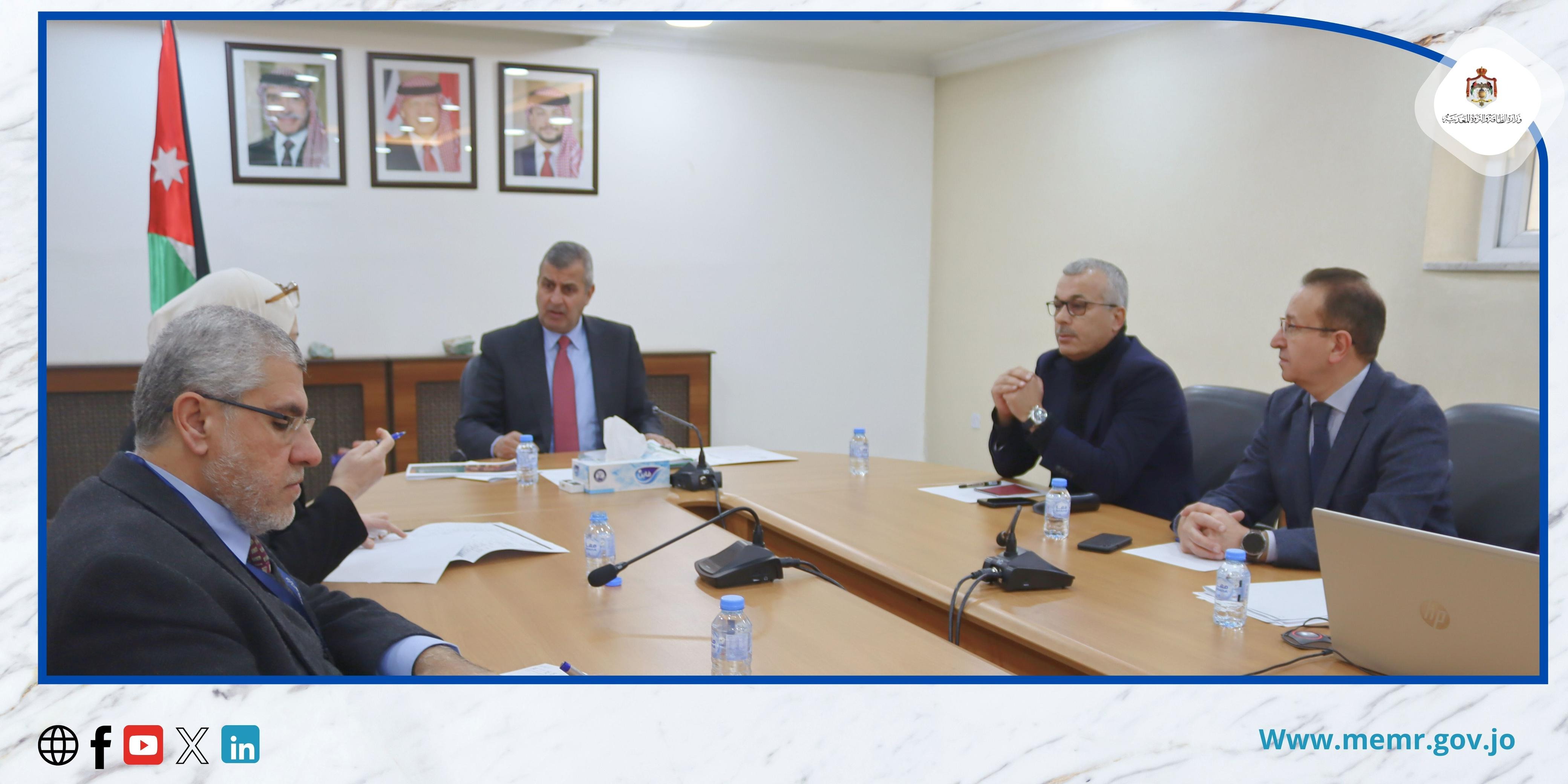 "Al-Kharabsheh" follows up the economic modernization vision and the ...