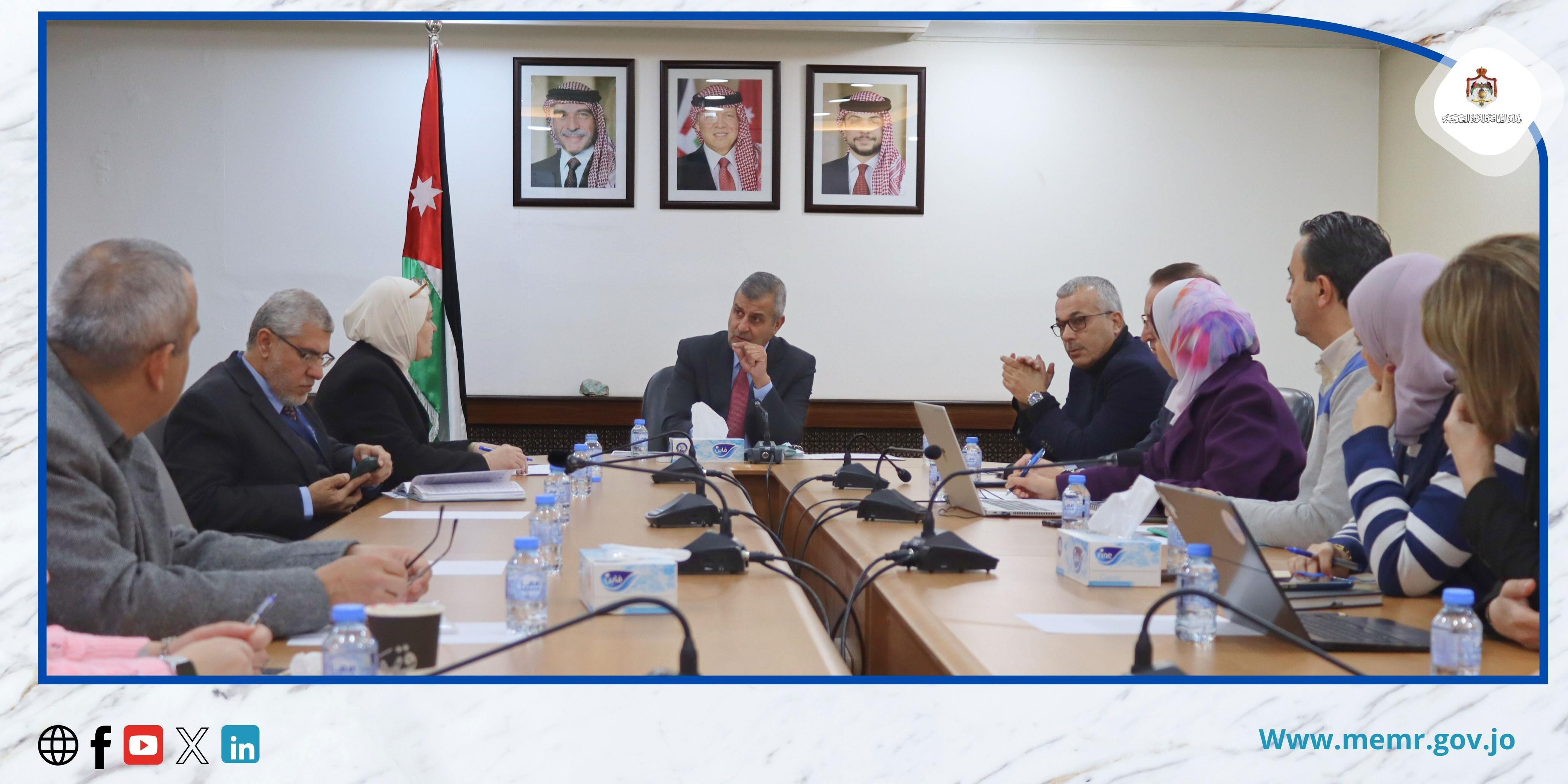 "Al-Kharabsheh" follows up the economic modernization vision and the ...