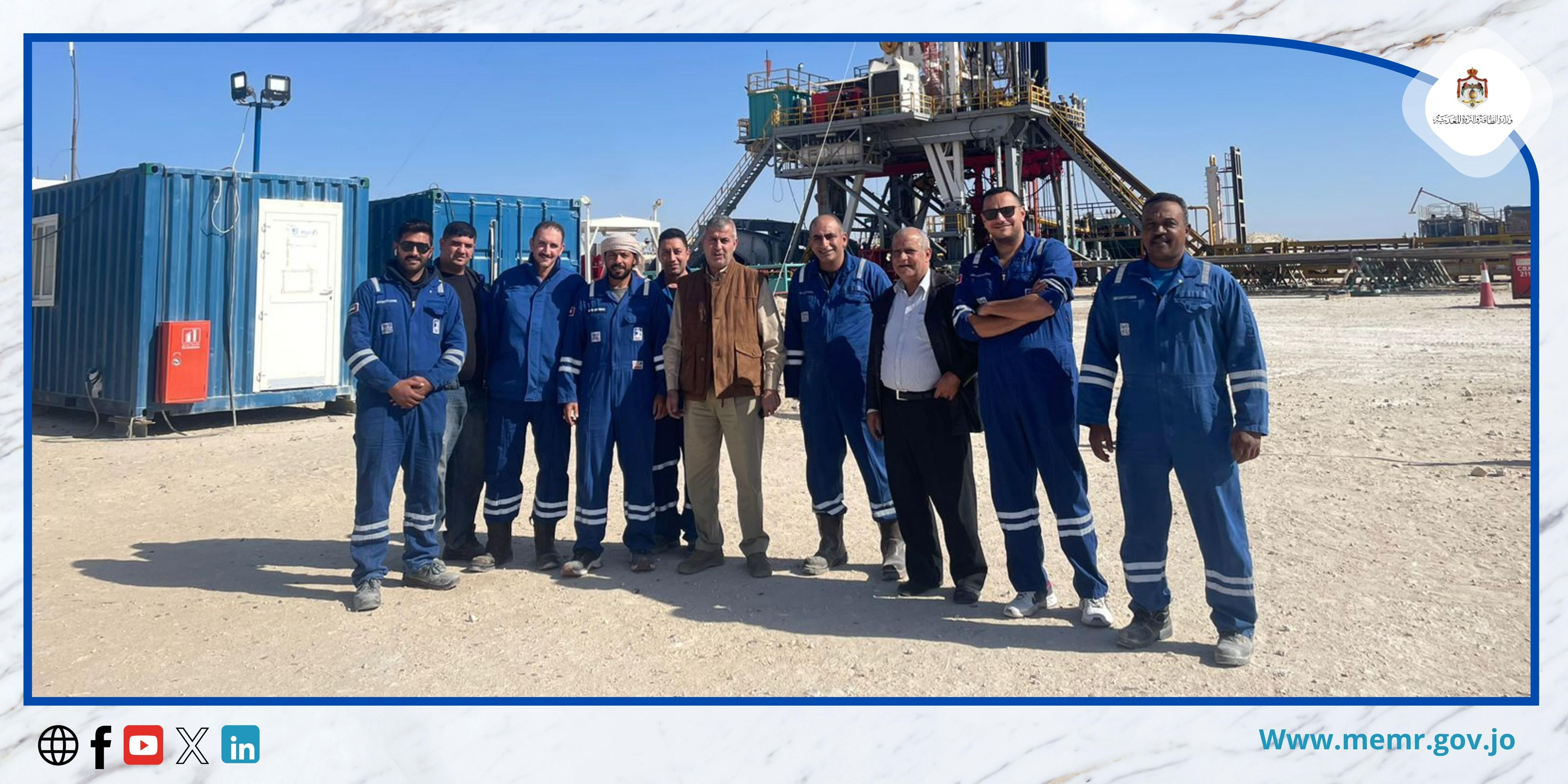 Al-Kharabsheh oversees drilling operations in Hamza field and visits ...